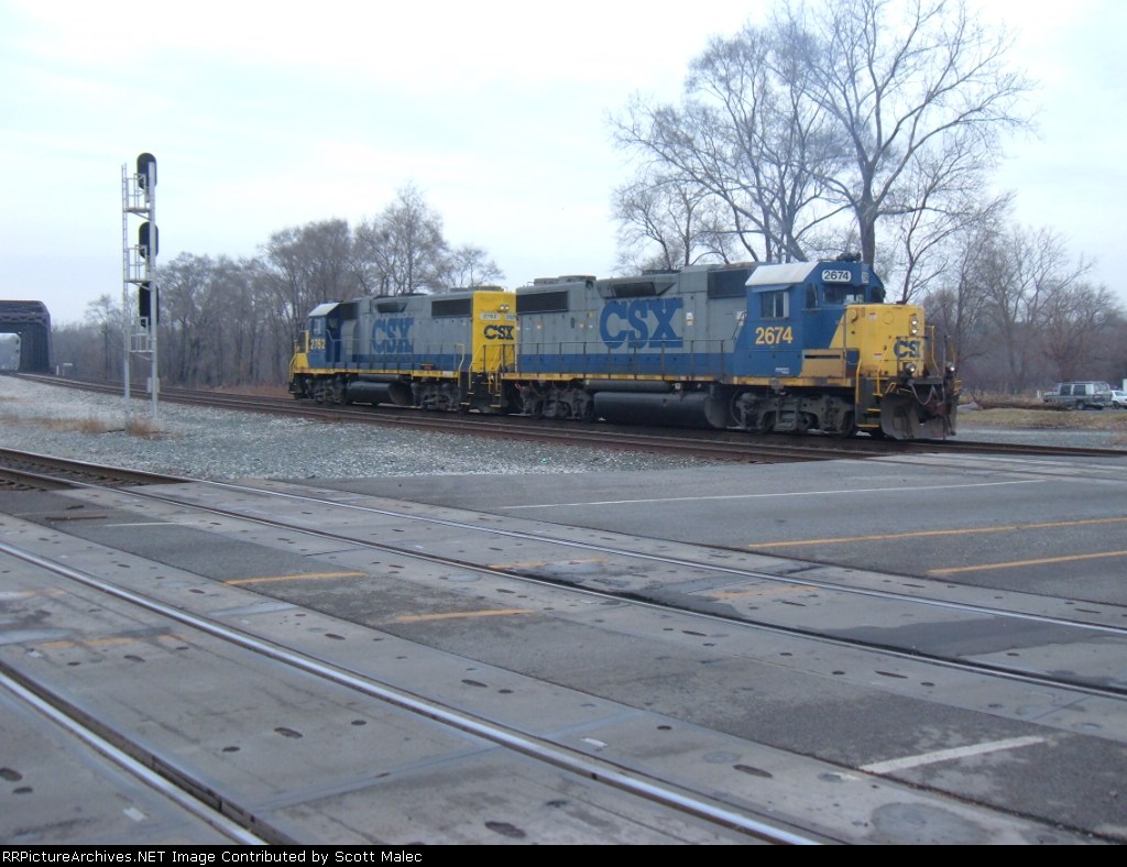 CSX 2762 & 2674